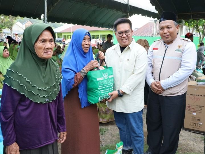 Bantuan Program Dedikasi Kukar Idaman Wabup Salurkan Di Tenggarong