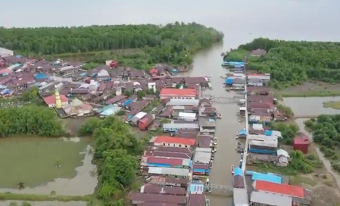 Air dan Listrik untuk Masa Depan Desa Muara Pantuan - Sonora.id