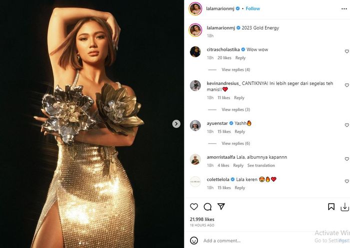 Bunga Besar Nangkring di Dada, Gaya Seksi Terbaru Marion Jola Disorot - Stylo