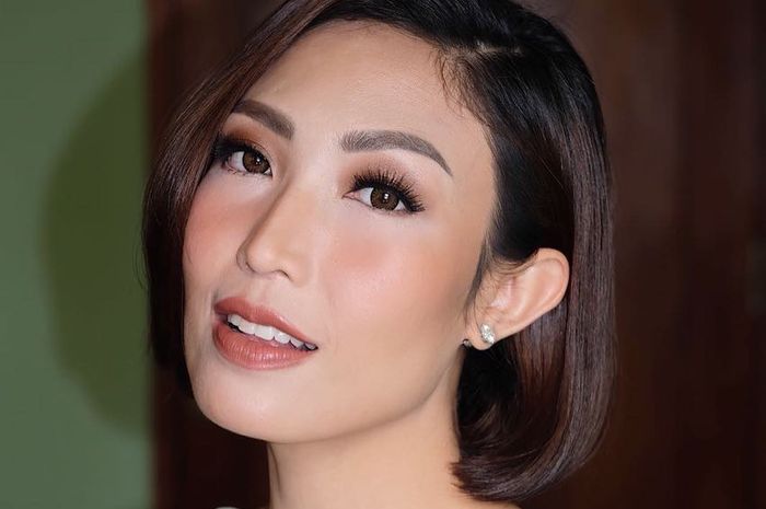 Begini Kesan Ayu Dewi Setelah Nonton Konser Syahrini Begini Kesan Ayu Dewi Setelah Nonton Konser Syahrini