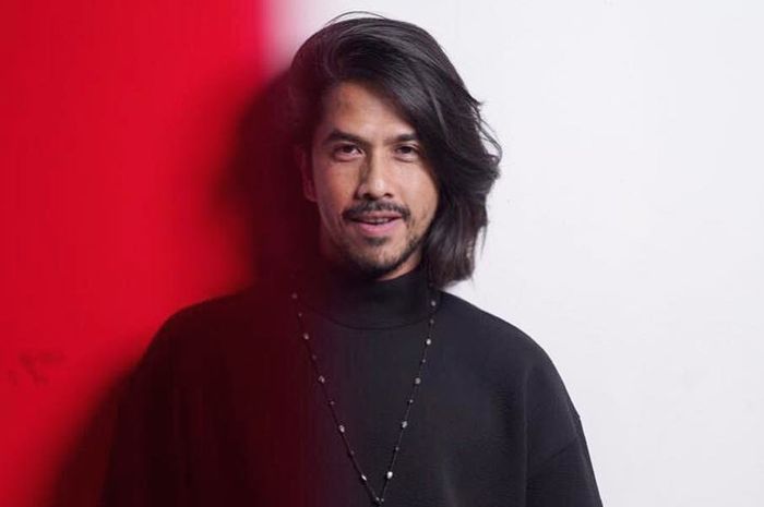 Ariyo Wahab Santai Ditinggal ART Mudik, Ini Tips Agar Rumah Tetap Rapi Tanpa Asisten - Nakita