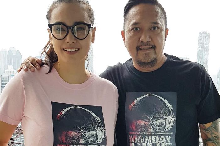 Sederhana, Ini Penampilan Feby Febiola Saat Hadiri Pernikahan Anak ...