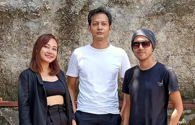 Band Garasi Reunian dengan Formasi Awal dan Tambahan Dua Personil Baru!