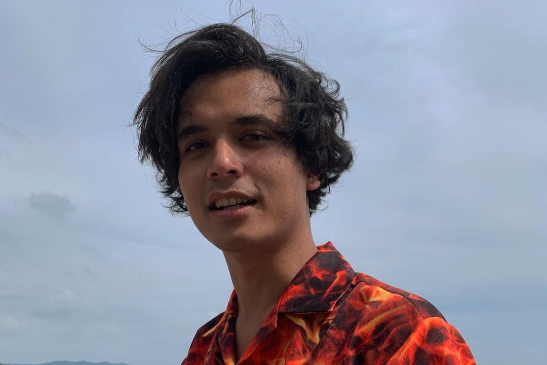 Ini Dia Sinopsis Film One Night Stand, Wajib Tonton! - Blibli Friends