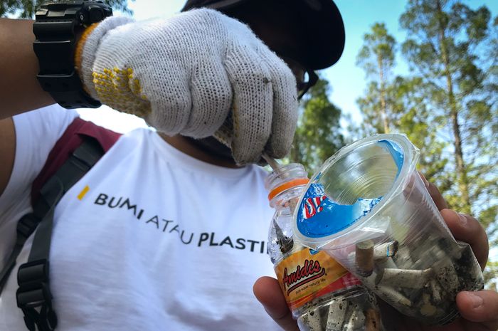 Puntung Rokok di Pesisir Perlu Perhatian dalam Perangi Sampah Plastik ...