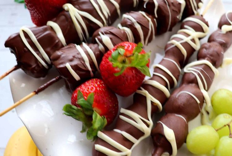 Mudah Dibuat, Ini Cara Membuat Es Kul Kul Pisang Cokelat di Rumah - Kids