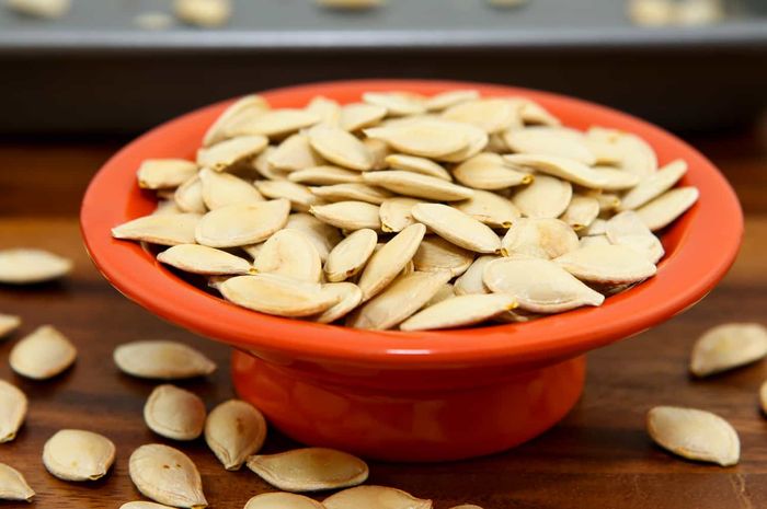 Suka Makan Kuaci? Cobalah Kuaci Biji Labu dan Rasakan Manfaatnya ...