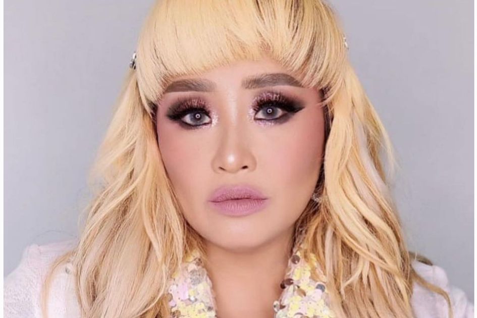Pinkan Mambo Inginkan Diganggu Sosok Ini