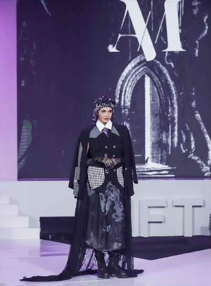 Jakarta Fashion Trend 2023, Koleksi Androgini Style Bertajuk Eunoia ...