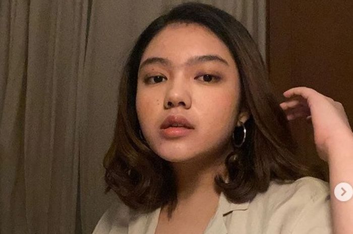 5 Potret Salsa Alicia, Putri Sambung Bambang Pamungkas Berparas Jelita ...