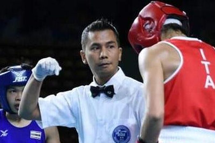 Boy Pohan Jadi Wasit Tinju Pertama Indonesia pada Olimpiade - Bolasport.com Boy Pohan Jadi Wasit Tinju Pertama Indonesia pada Olimpiade - Bolasport.com
