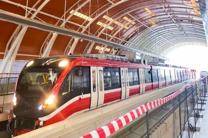 Resmi Beroperasi, Segini Tarif dan Trayek LRT dari Cibubur dan Bekasi - Nova
