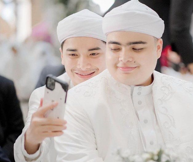 Sang Adik Meninggal Dunia, Ini 5 Potret Kenangan Hangat Mendiang Ameer Azzikra dan Alvin Faiz ...