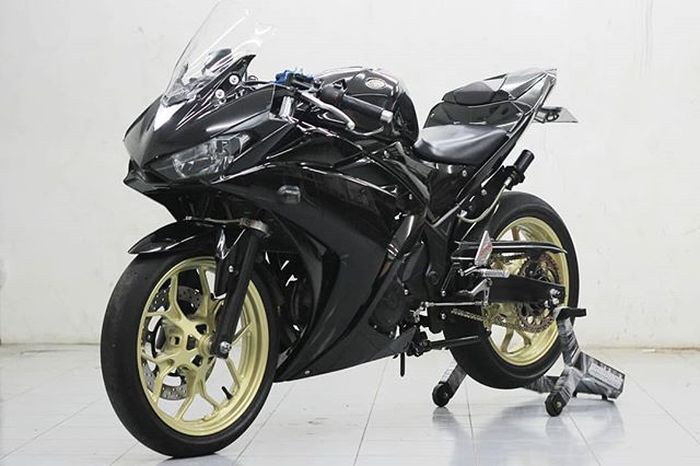 Benarkah Motor Warna Hitam Lebih Cepat Baret, Ini Penjelasannya ...