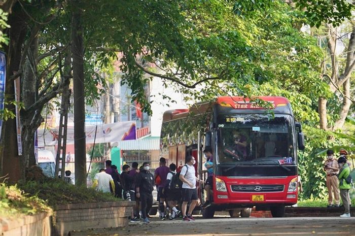 Latihan Resmi Perdana Timnas U-23 Indonesia di Vietnam Dijaga Ketat Polisi - Semua Halaman ...