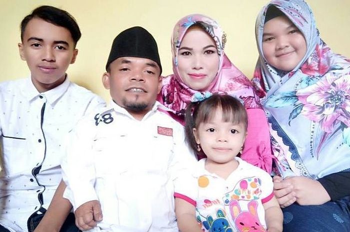 Hengkang Jadi Komedian, Kehidupan Ucok Baba kini Bikin Kagum!