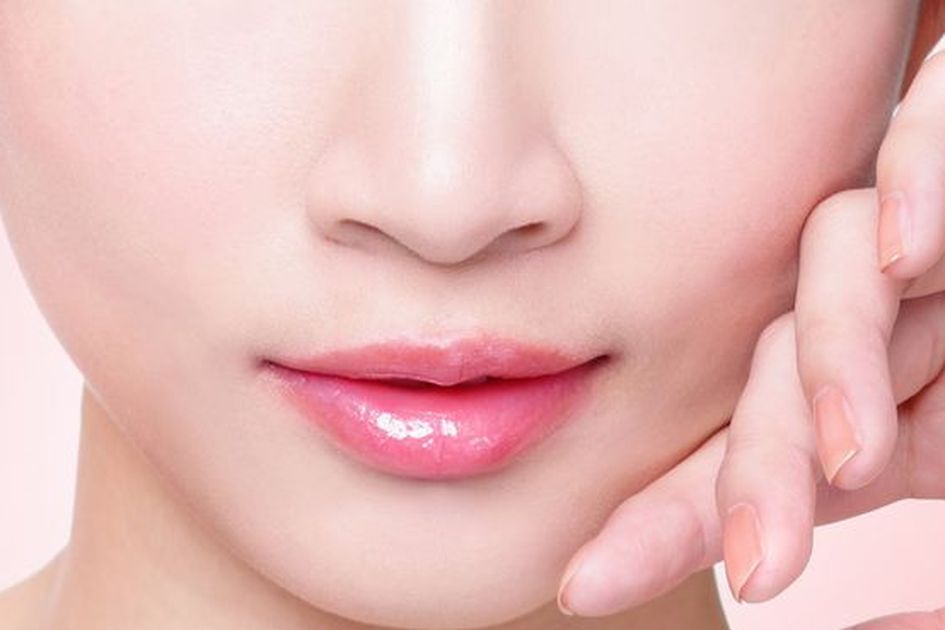 Berita Lip Serum Lokal Bikin Bibir Pink Alami Terbaru Hari Ini - Stylo