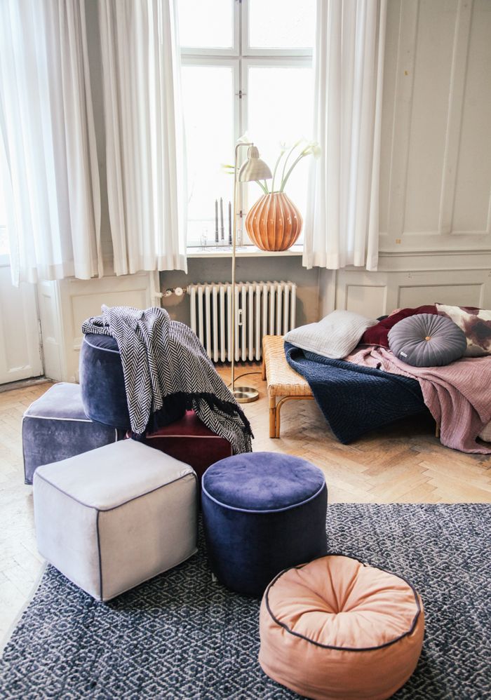 Memiliki Fungsi 2 In 1, Kursi Puff Cocok untuk Hunian Compact - iDEA