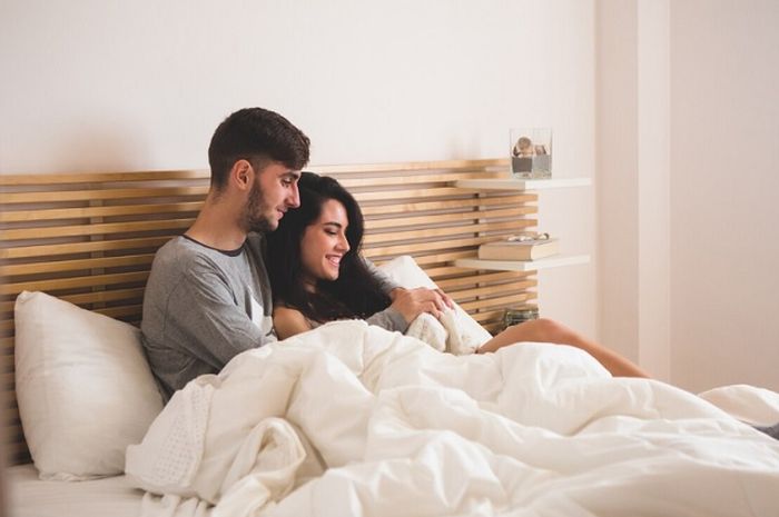 Posisi Hubungan Intim dengan Gaya Lotus Disukai Pasangan, Apa Itu? - Nakita Posisi Hubungan Intim dengan Gaya Lotus Disukai Pasangan, Apa Itu? - Nakita