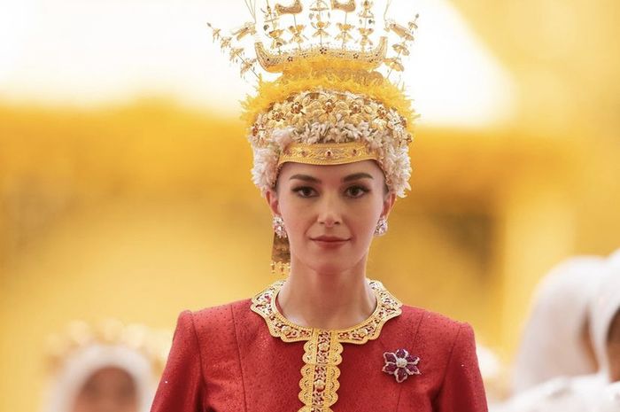 Baru Menikah, Terkuak 4 Fakta Anisha Isa Kalebic Istri Pangeran Mateen ...