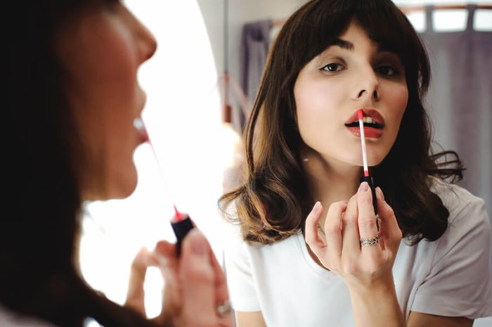 Tren Makeup 2024, Ini Produk Keluaran Terbaru yang Wajib Kamu Punya Biar Riasan Jadi Makin ...