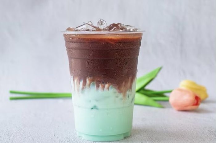 Cara Buat Minuman Viral Cracking Drink yang Unik dan Menyegarkan ...