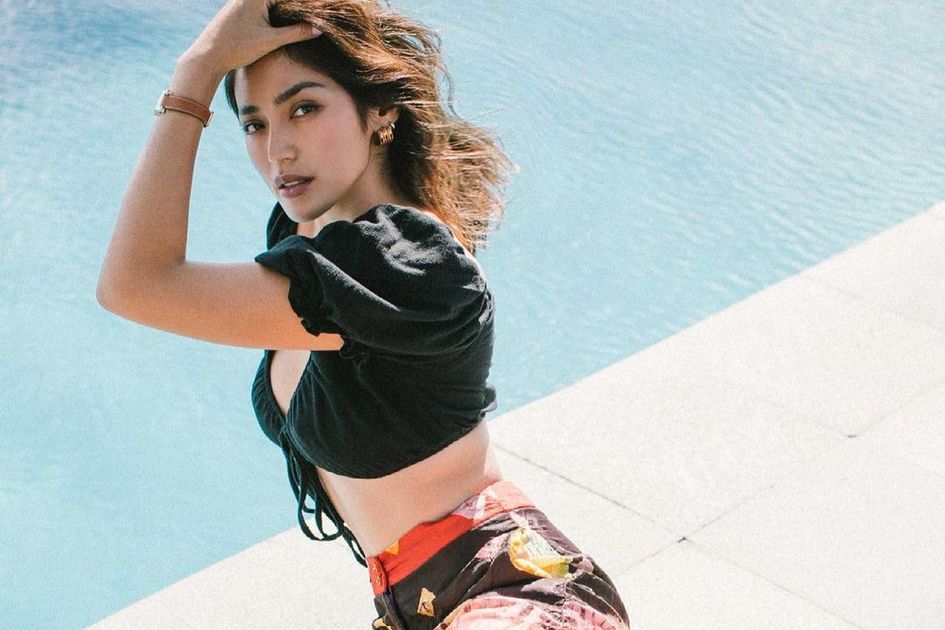Berita Jessica Iskandar Pose Terbaru Hari Ini - Grid.ID