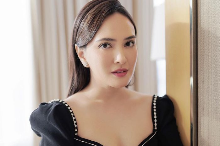 Bentuk Tubuh Shandy Aulia Dikomentari Habis-habisan Saat Pakai Dress ...