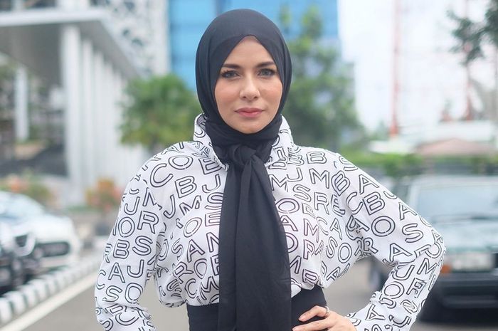 Berduka Ditinggal Ulama Besar, Meisya Siregar Ungkap Sosok Syekh Ali Jaber yang Rela Tak Pegang ...