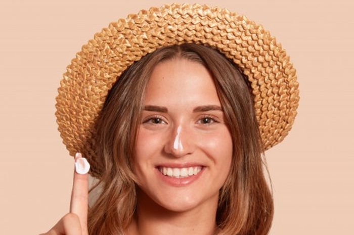 Battle Sunscreen Melembapkan untuk Kulit Kering Harga Rp 50 Ribuan Aja ... Battle Sunscreen Melembapkan untuk Kulit Kering Harga Rp 50 Ribuan Aja ...