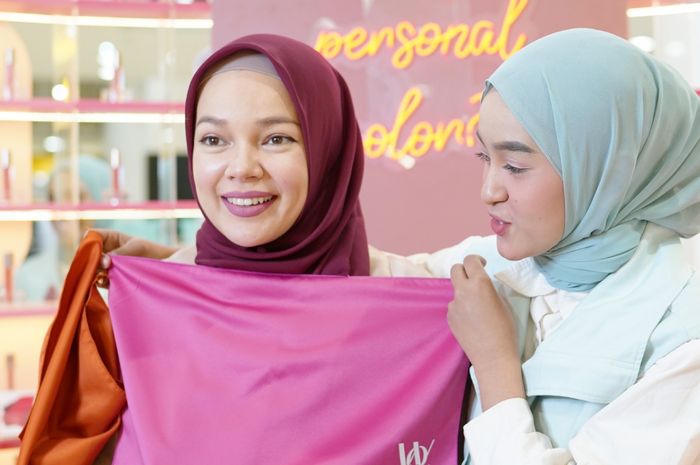 Wardah Color Station, Hadirkan Pengalaman Seru Membuat Lip Cream Sesuai ...