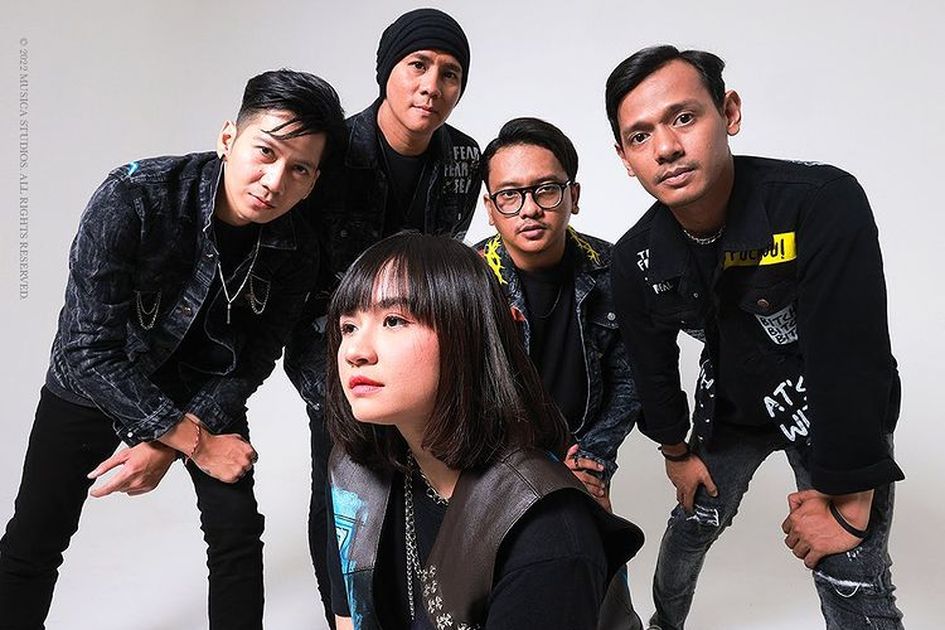 Berita Stereo Wall Terbaru Hari Ini - Grid.ID