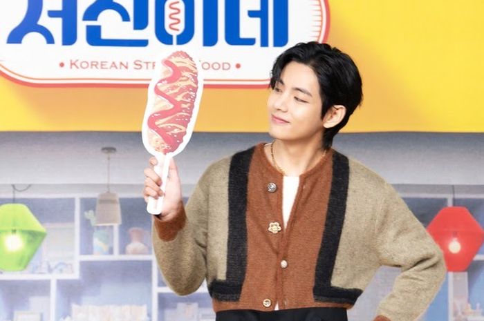 V BTS Mengeluh Saat Disuruh Masak di Jinny's Kitchen: Aku Payah Memasak ...