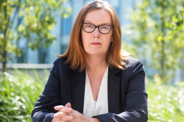 Sarah Gilbert, Sosok Inspiratif di Balik Penemuan Vaksin AstraZeneca - Nova