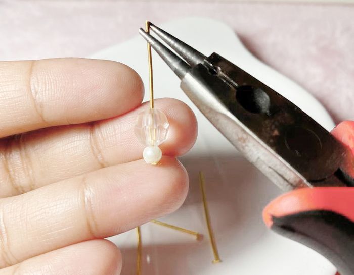 DIY Kalung Manik-Manik: Bikin Cantik dan Mudah Dibuat, Begini Caranya ...