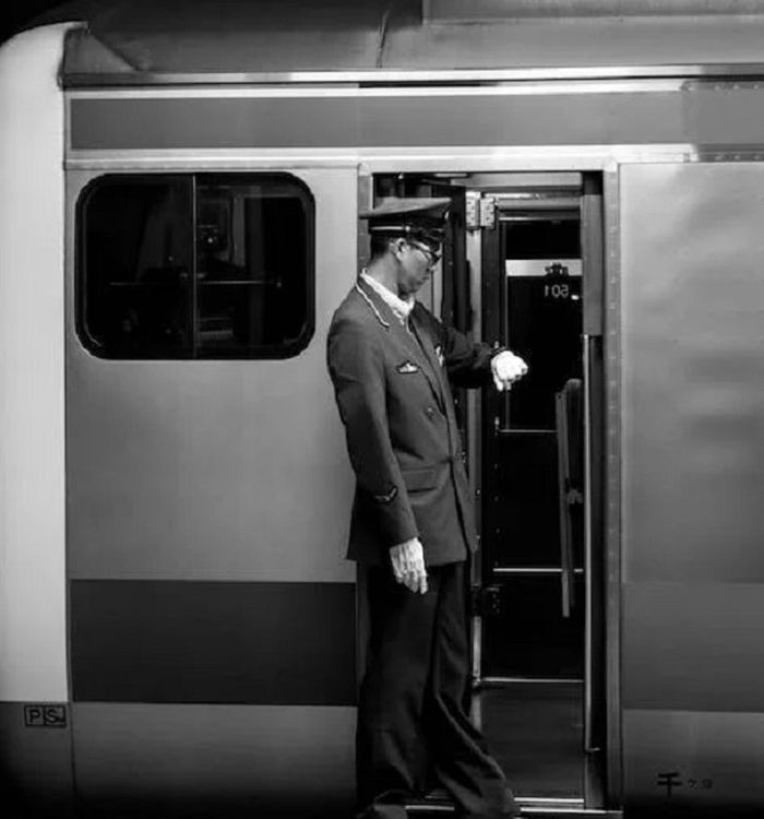 Kenapa Masinis Harus Punya Ingatan yang Baik dan Pakai Sarung Tangan? # ...