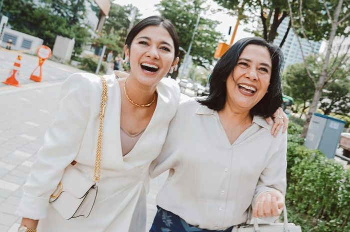 Syuting Layar Lebar Pertama dengan Lidya Kandou, Naysila Mirdad Belajar ...