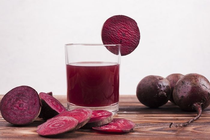 Tahan Aroma Tanahnya! Ahli Bongkar 3 Manfaat Jus Buah Bit untuk Wanita ...
