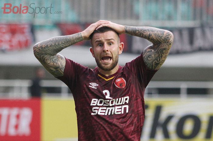 Resmi Diperkenalkan, Ini Nomor Punggung Aaron Evans di PSS Sleman ...