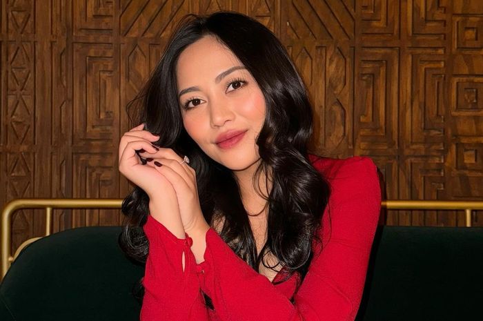 BERITA TERPOPULER: Transformasi Gaya Rambut Selvi Ananda Hingga Gaya ...