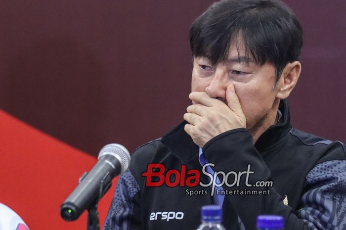 Bukan Stres, Misteri Penyakit yang Bikin Dirinya Dilarikan ke Rumah Sakit, Shin Tae-yong ...