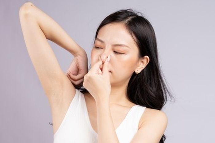 Cara Menghilangkan Bau Badan yang Tepat, Mudah Banget! - Semua Halaman ...