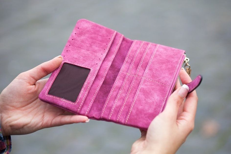 Berita Dompet Kosong Terbaru Hari Ini - Grid.ID