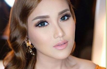 Ting Geng's Instagram, Twitter & Facebook on IDCrawl