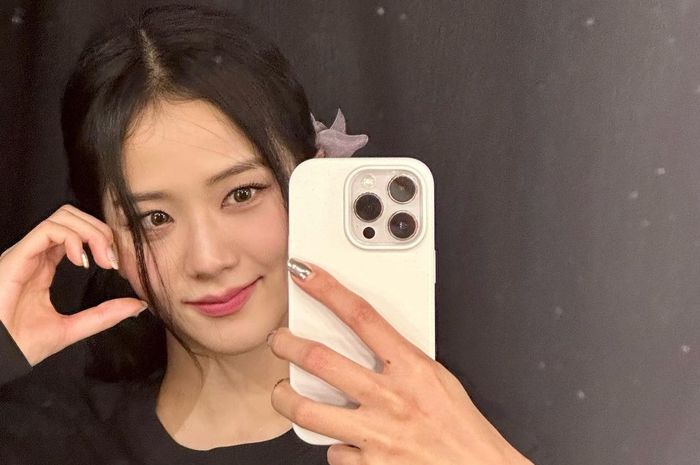 Jisoo BLACKPINK Bilang Tipe Cowok Idealnya yang Senyumnya Indah ...