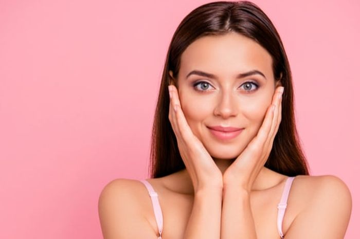 Rekomendasi Skincare Untuk Kulit Berminyak Agar Makeup Flawless Dan