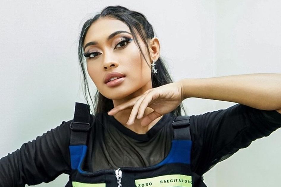 Berita Penampilan Novia Bachmid Terbaru Hari Ini - Grid.ID