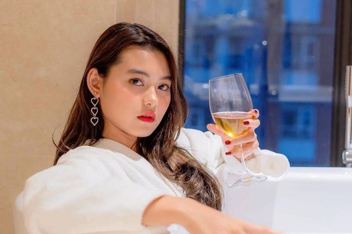 Ini Dia Penampilan Cesen Eks JKT48 yang Menikah Diam-diam dengan Marshel Widianto, Cantiknya ...