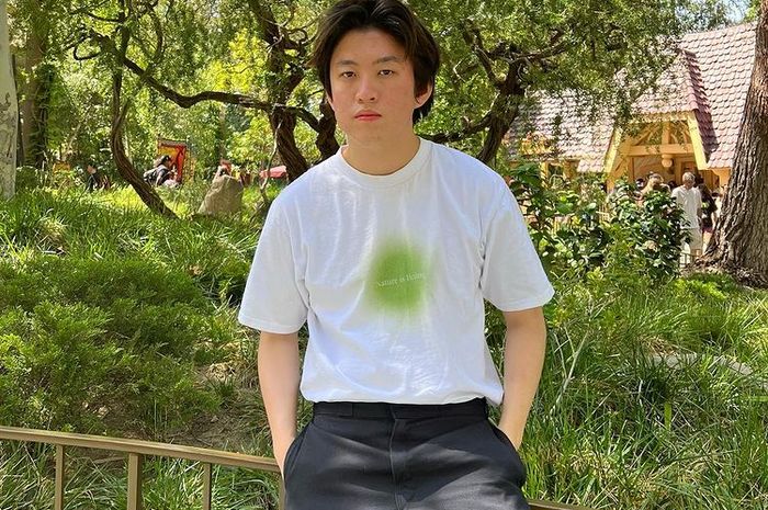 Penampilannya Pecah, Rich Brian Buat Penonton Kebingungan: Kok Pada ...