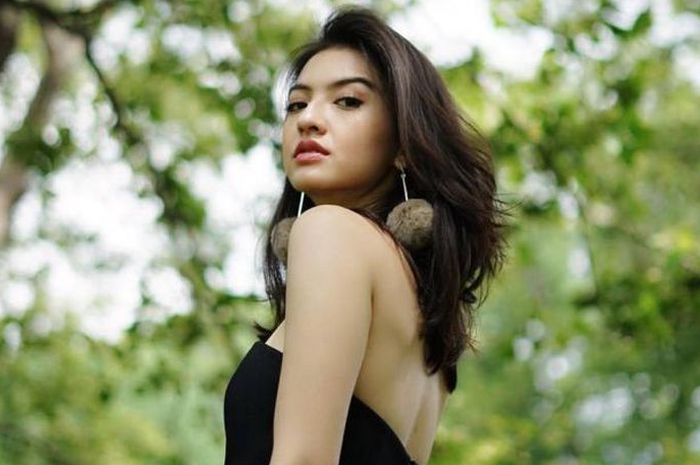 'Sakit Hati Banget!' Melajang di Usia 37 Tahun, Raline Shah Ngaku ...